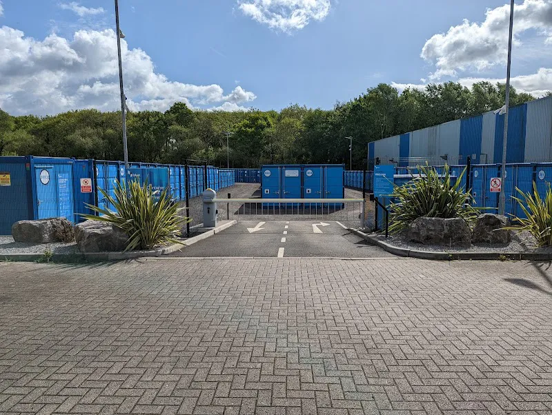 blue self storage Llanishen | Book Instantly
